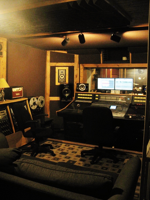 Photographs | Mammoth Cave Recording Studio – Denver, Colorado