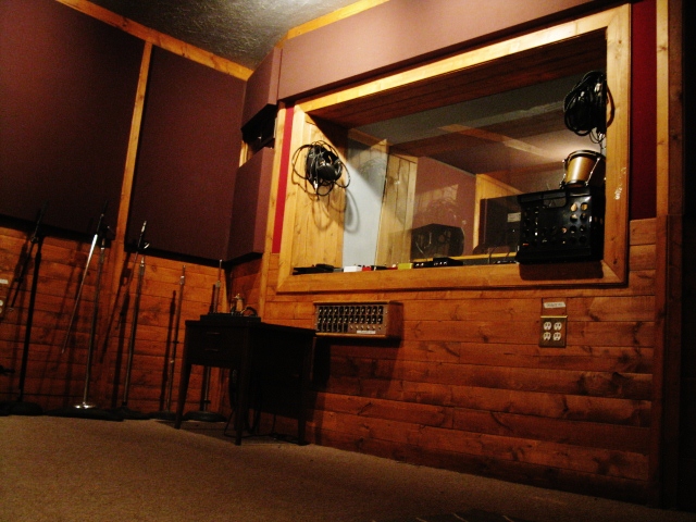 Photographs | Mammoth Cave Recording Studio – Denver, Colorado